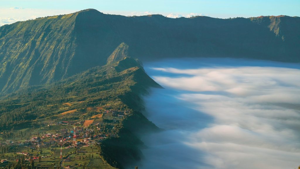 Camping Ground Dengan Pemandangan Paling Indah Di Bromo | Hibur.id