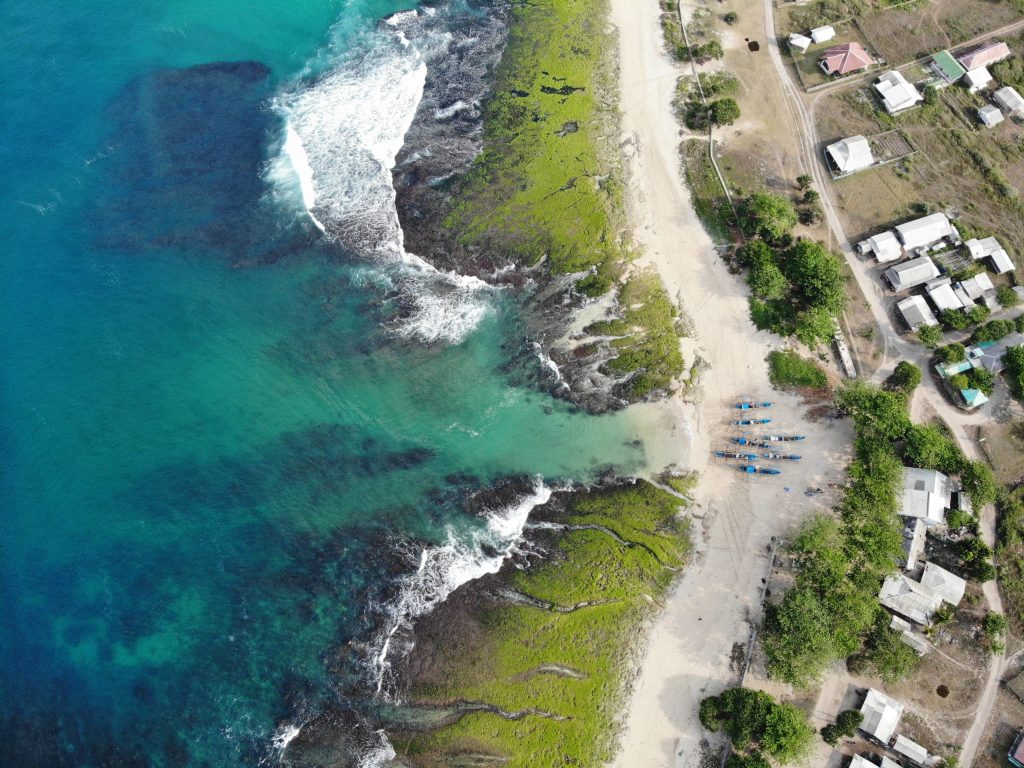 Pantai Karang Papak - Wisata Garut | Hibur.id