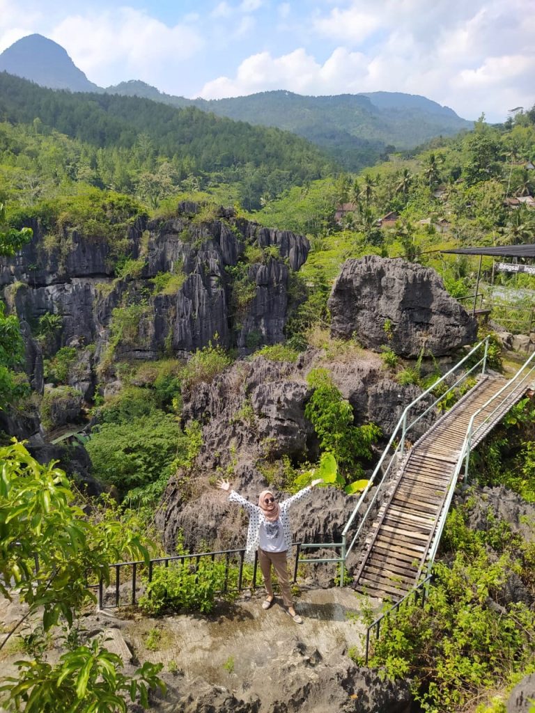 Pulau Misool: Destinasi Wisata Bahari Terbaik di Raja Ampat yang Tak ...
