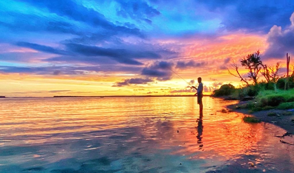 Pantai Baros, Pantai Indah Dengan Hutan Mangrovenya Yang Mempesona ...